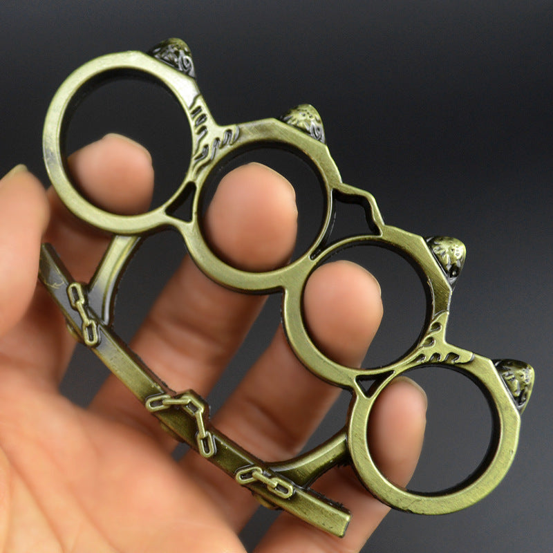 Creative Personalized Knuckle Duster Boxing Four Finger Buckle Defense ...