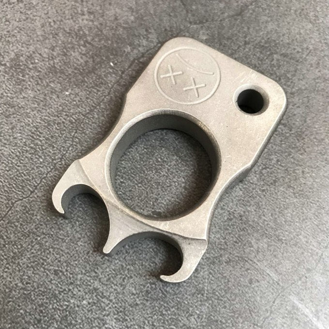 Titanium Knuckle Duster Boxing Self Defense Multifunctional Window ...